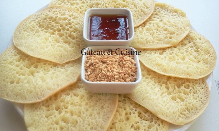 Baghrir, crêpes mille trous | Gâteau et cuisine Rachida