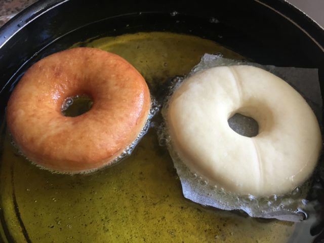 Recette Donuts américains Moelleux | Gâteau et cuisine Rachida