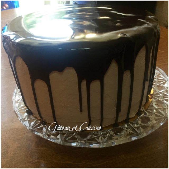 Le Layer Cake kinder Bueno ( pas à pas en image ) | Gâteau et cuisine ...