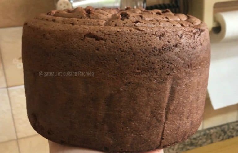 Easy chocolate sponge cake recipe | Gâteau et cuisine Rachida