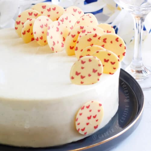 Entremets vanille , fruits rouges et litchi | Gâteau et cuisine Rachida