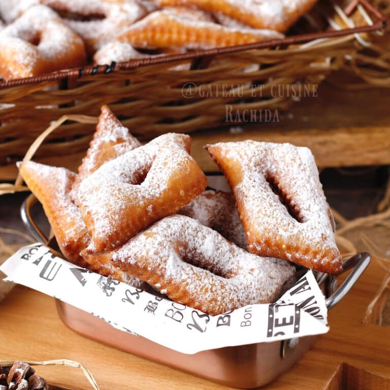 Bugnes lyonnaises légères et moelleuses | Gâteau et cuisine Rachida