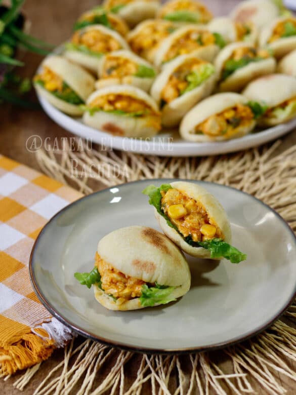 Batbouts farcis au poulet | Gâteau et cuisine Rachida