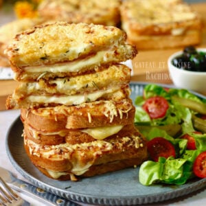 Classic Croque Monsieur Recipe (French ham cheese sandwich) | Gâteau et ...