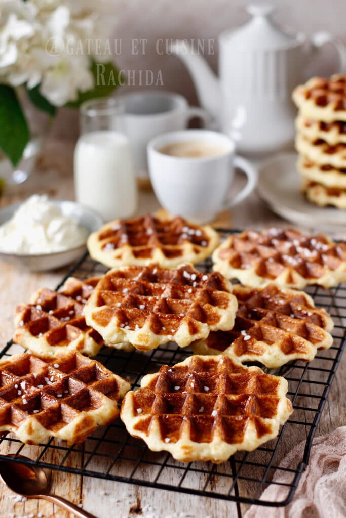 Gaufre liégeoise moelleuse et croustillante | Gâteau et cuisine Rachida