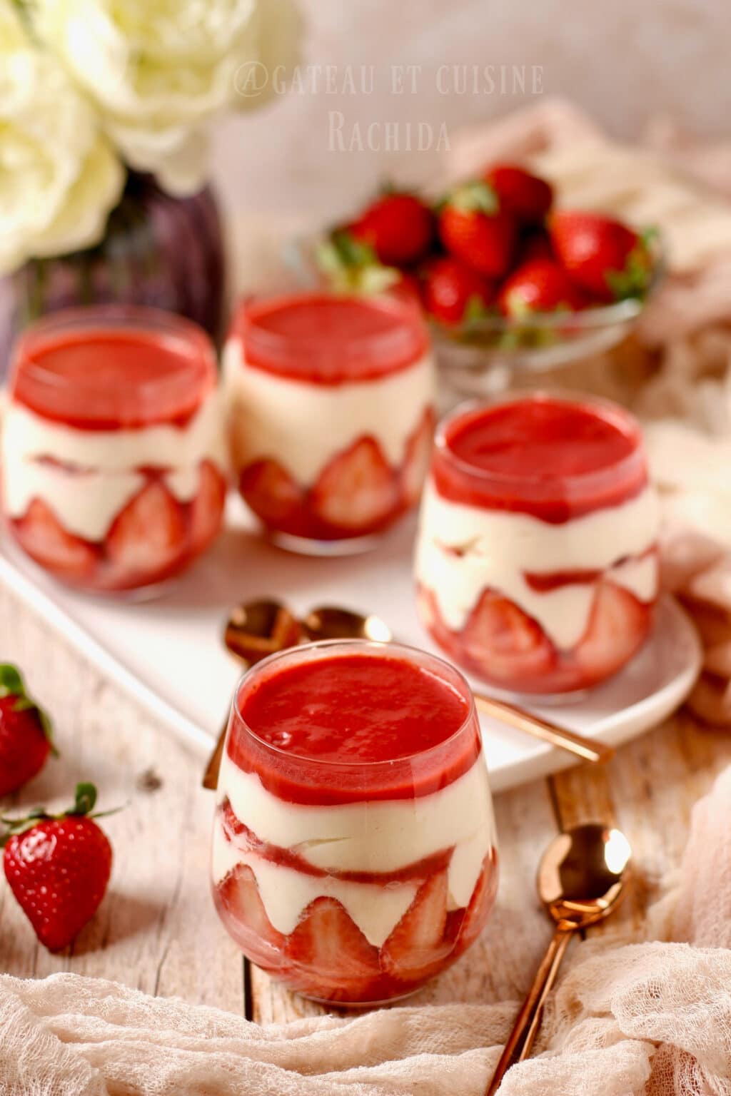 Light and easy strawberry tiramisu | Gâteau et cuisine Rachida